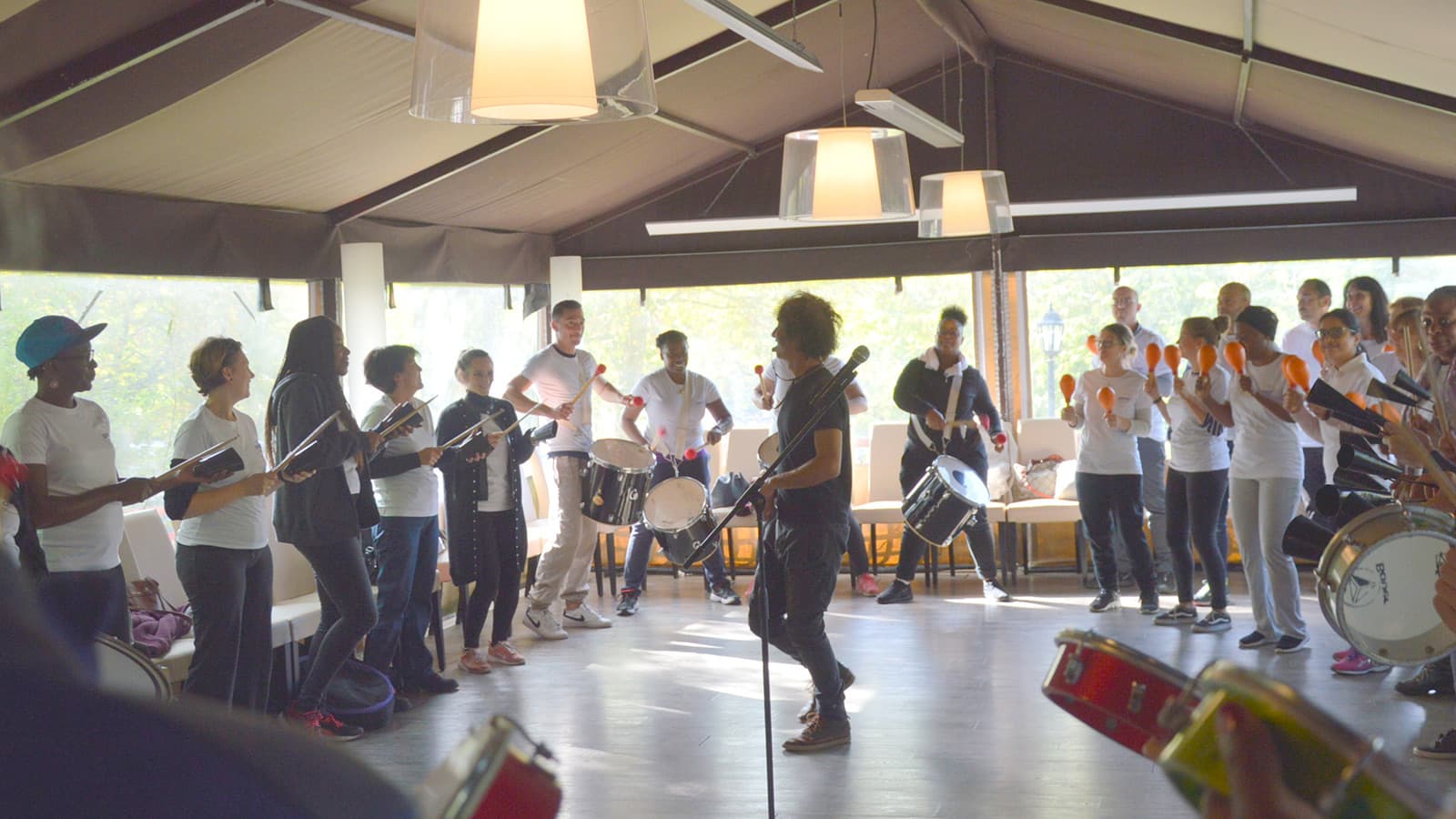 ALEOU - Guide de salles de séminaire, congrès et colloques