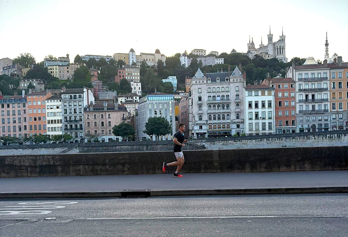ALEOU - Guide de salles de séminaire, congrès et colloques